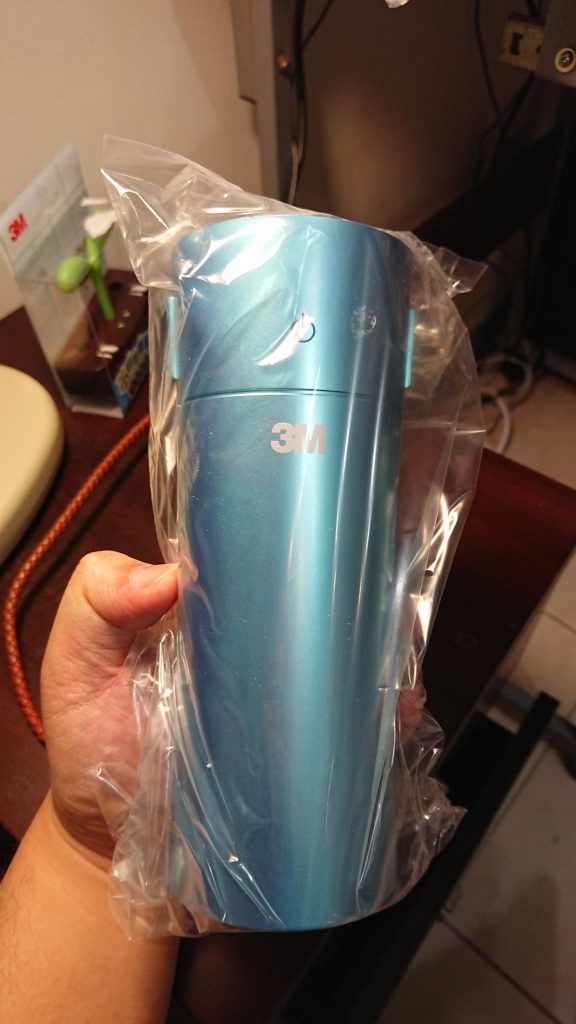 【開箱】 邊緣人也想要來點好空氣-3M個人隨身型空氣清淨機(FA-C20PT) - 台灣貪吃胖的玩樂故事